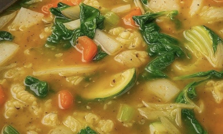 Hearty Cabbage Soup - DEESVIRAL