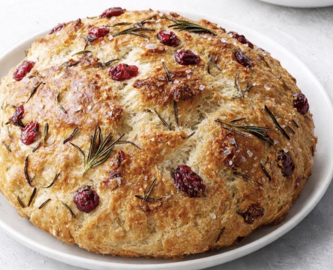 No-Knead Rosemary Cranberry Bread - DEESVIRAL