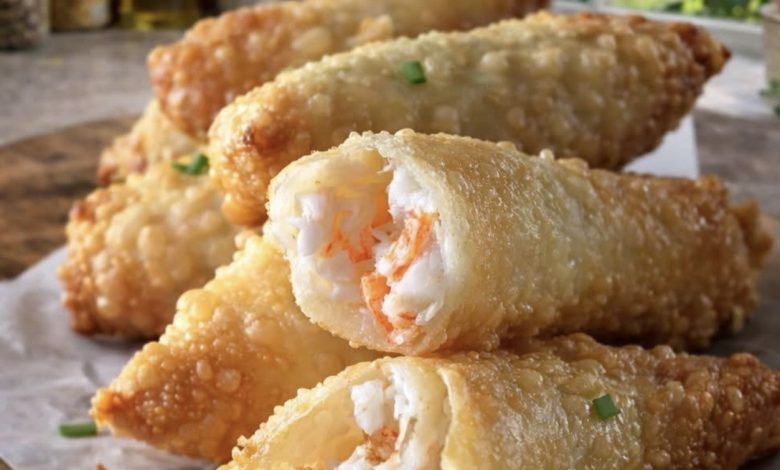 Crab Rangoon Egg Rolls - DEESVIRAL