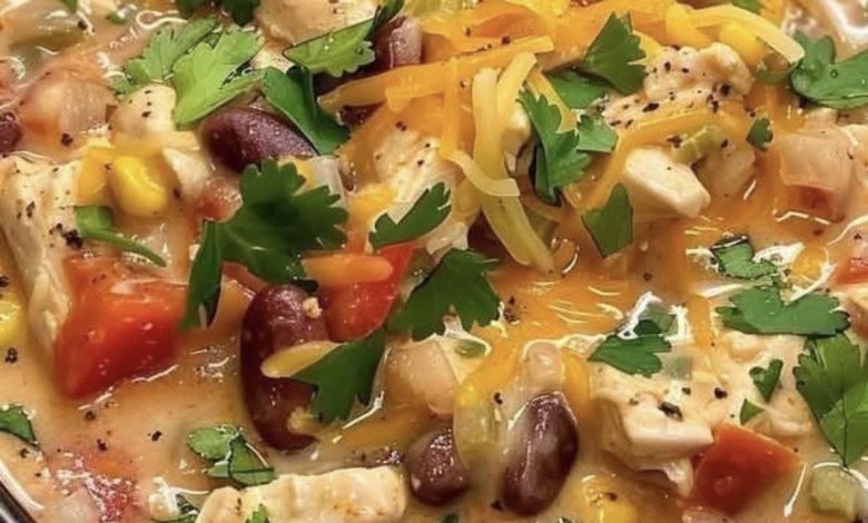 Creamy Chicken Chili - DEESVIRAL